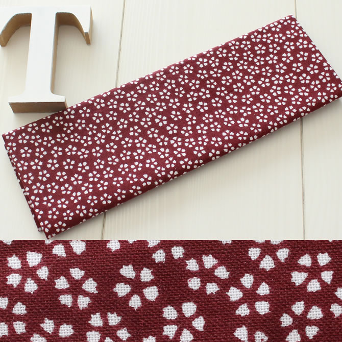 　 　 寸法 幅 ： 33cm 長さ ： 約80cm〜90cm ■裁断していない反物も販売してます ご注意事項 ・ 裁断面は未処理です。多少の糸のほつれが出ますのでご了承下さい。 ・ 昔ながらの伝統的な染め方なので、染ムラ・色ムラがあります...