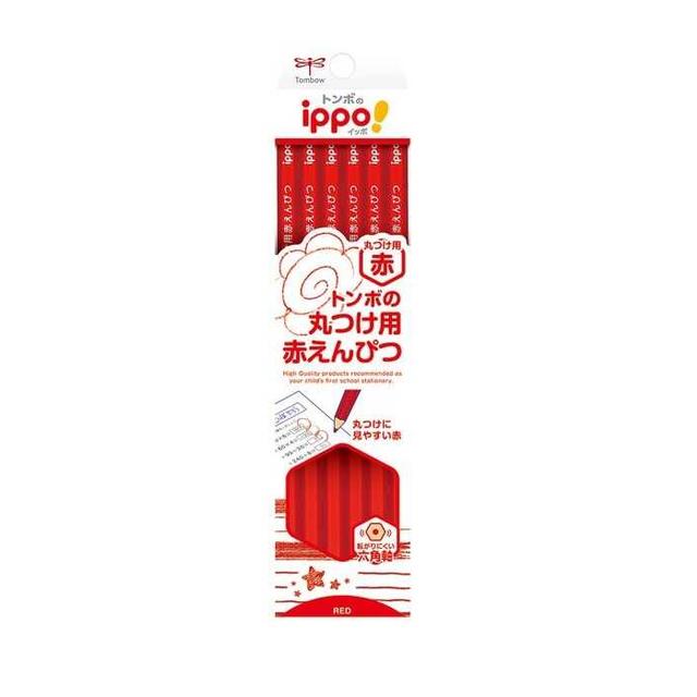 ■商品説明（製品の特徴） 丸つけに最適な視認性に優れた赤鉛筆。朱と赤の中間色です。■製造販売会社（メーカー） トンボ■販売会社(発売元） トンボ■原産国 ベトナム■広告文責 株式会社サンドラッグ電話番号:0120‐009‐368■JANコー...
