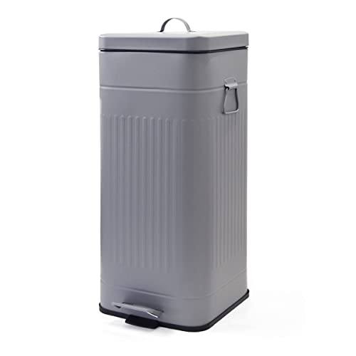 マットグレーマットグレー/30L/601968・Color:マットグレーSize:30L・パッケージ個数:1・キッチン、リビングなど様々な場所で使えるシンプルなふた付きゴミ箱。・30Lの大容量ゴミ箱ですがスリムで縦長、スクエアタイプなので省...