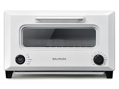 5つの専用モードが、こだわりのおいしさをお届けします。 ボタンを押してモードを選ぶだけ。 特別な焼きあがりのトーストはもちろん、惣菜パンは焦がさずアツアツ、揚げものは油のキレを戻してさっくりと。 バルミューダの新しいトースターReBaker...