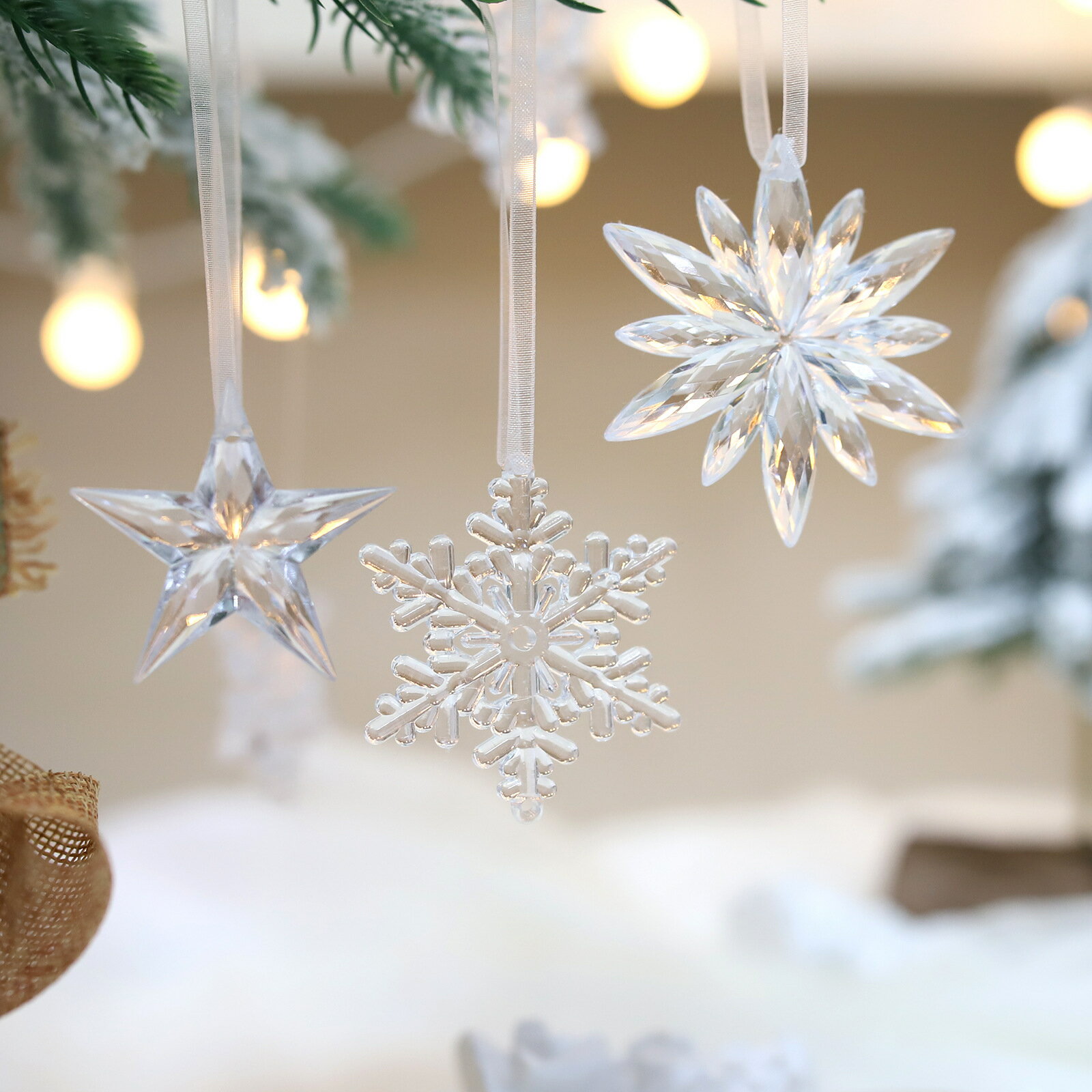 23年新しいタイプクリスマス装飾品 セット内容：多角形雪花6.5 CM、3個入り 六方雪花5.5 CM、3個入り 五星4.5 CM、3個入り 【注意事項】 Click here ・当店は、中国を本店とする海外ショップです。 ・当店のカード決...