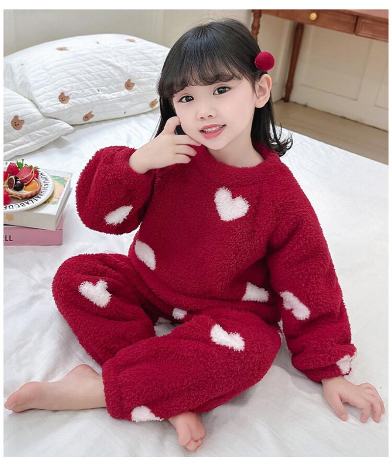 ■ 商品内容ルームウェア トップス/長ズボン2点セット■ 素材ポリエステル■ 生産国中国■ サイズ※サイズは平置きで測定しております。※サイズは、実寸サイズを測っているため多少誤差がでる場合があります。■ 洗濯方法◆大切な衣類をより長くご使...