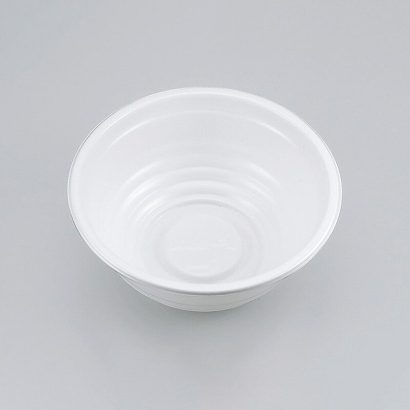 商品詳細 サイズ 外寸：φ132×高55mm／底寸：φ65mm 材質 BF（低発泡ポリスチレン） 商品説明 耐熱性のある丼容器です。外嵌合蓋「BF－360－B」は別売です。●ご飯の量：約310g●電子レンジ使用可●オーブン使用不可●耐熱温度...