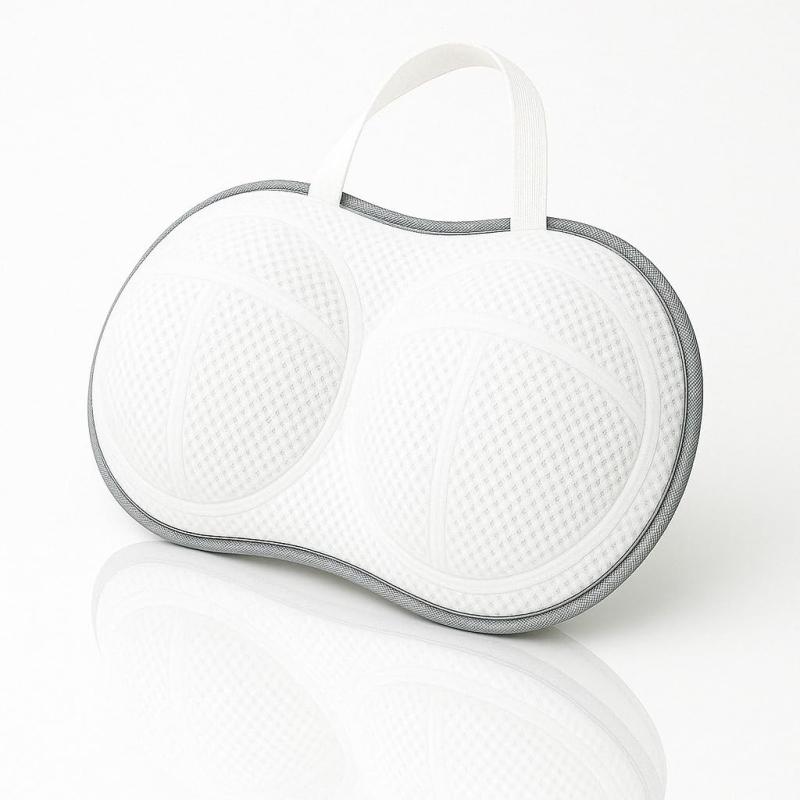 HINACO ブラジャー 洗濯ネット 型崩れ防止 ブラ 洗濯ネット 1軍ブラ 三重保護構造 掛け干し機能三重保護構造: 摩擦や引っかかりを防ぎ、大切なブラの寿命を延ばします。持ちやすいハンドバッグ型デザイン掛け干し機能: 洗濯後そのまま干せ...