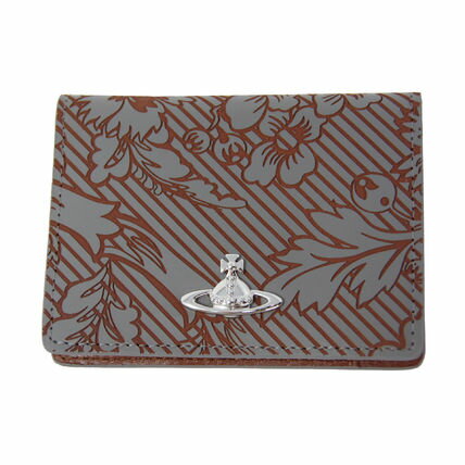 サイズ：8×11cm 収納：カード入れ6 ベースカラー：グレー 主素材：牛革 付属品：カード、タグ（箱無し） 状態：新品未使用。保管上のスレ等ご了承下さい。