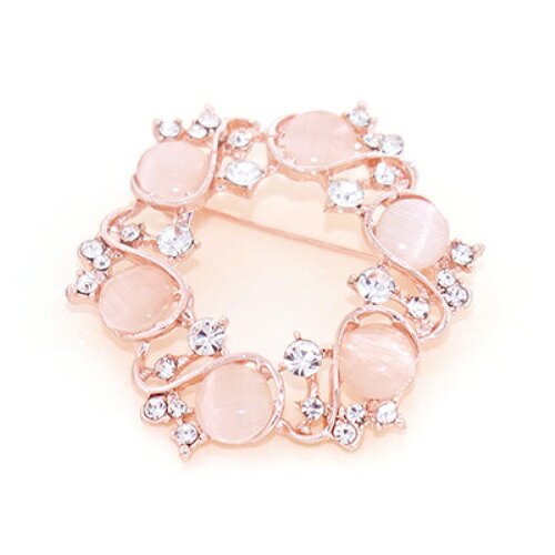 キラキラゴージャスコーデのアクセントに定価 : 700円商品番号 : sunho-305490【サイズ】約4.5cm【素材】プラスチック/合金/鉄【ご注意】※針がとがっておりますので、お取り扱いにご注意ください。備考お取り寄せにお時間を要す...