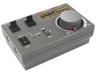 発売日 - メーカー ロクハン/六半(ROKUHAN) 型番 RC03 JAN 4571324590776 備考 商品解説■トレインコントローラーRC-01の改良版で、常点灯機能を搭載しています。商品にはナローフィーダーケーブル1本付属しま...