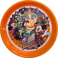 発売日 - メーカー 東京ディズニーランド 型番 - 備考 商品解説■「ディズニー・ハロウィーン2012」にて販売された「プレート」です。【商品詳細】サイズ：直径約11cm※中古商品に関してましてはご使用前に洗浄・消毒をお願い致します。 関...