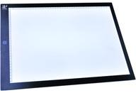 発売日 2022/10/14 メーカー 童友社 型番 - JAN 4975406130186 備考 商品解説■凄!シリーズのライティングベースに新しくA3サイズが登場します!A5・A4サイズと同様LEDは3段階の調光が可能です。さらにA3サ...