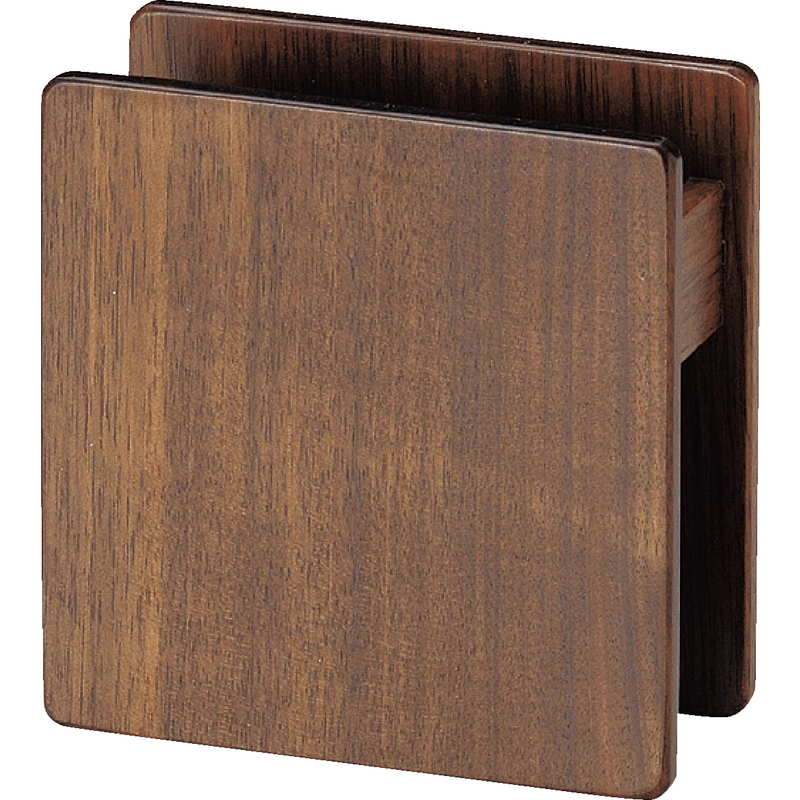 主な仕様商品カテゴリナフキン立て商品名ナフキン立てメーカー名えいむメーカー品番NT-47色ウォルナットブラウンサイズW110xH114xD48mm(内寸W87xD35mm)素材等木製追加オプション 備考画像内 カタログ表記の説明C ：色P ...