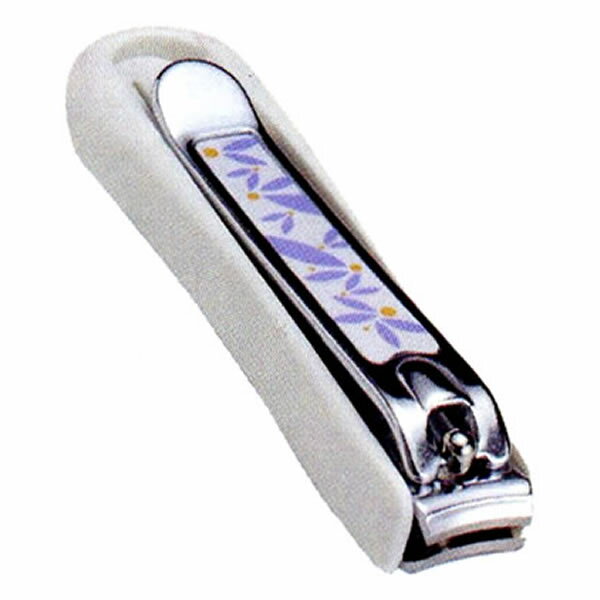 爪ホルダーボックス付きだから切った爪が飛び散らなくて便利な爪切りです。 ＜仕様＞ 長さ　：　約8.5cm 材質　：　ステンレス