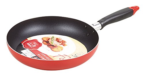 フライパンレッド/28cm/HB-8047・Color:レッドSize:28cmStyle:フライパン・パッケージ個数:1・サイズ:(約)全長48×幅28.5×高さ9.5cm・表面加工:内面/ふっ素樹脂塗膜加工、外面/焼付け塗装・材料の種類...