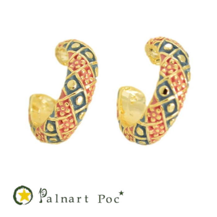 ★商品情報★ ・ブランド ：Palnart Poc パルナートポック ・商品名　 ：サクラギローシュ ピアス ・素材　　 ：ピューター ・サイズ　 ：縦12mm×横5mm ・ポスト　 ：サージカルステンレス ケルト文化から生まれたギローシュ...