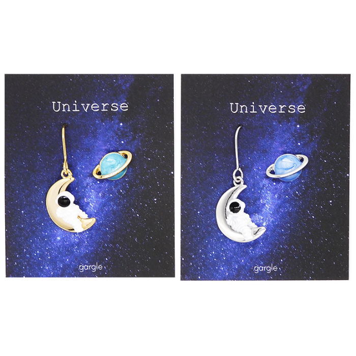 ★商品情報★ ・ブランド ：gargle（ガーグル） ・商品名　 ：月でゆったり飛行士 ピアス ・サイズ ：飛行士 全長 約2.8cm程度　 ・素材　　 ：合金 真鍮 ・ポスト　 ：チタン・メッキ ★ご注意★ ・他店舗でも販売しているためタ...