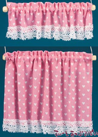アメリカでバーバラおばさんが一つ一つ手作りしております、ドールハウス用のカーテンです！！結構、よくできていますし、なんともかわいらしいカーテンです。もちろん、ソーイングが得意な方は、これを参考に自作しても良いですよね！手作りに自信が無い方は...