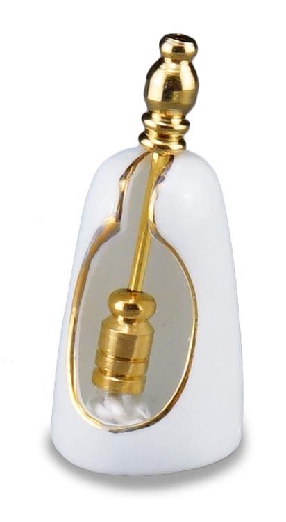 ドイツロイター社製のミニチュアです。トイレのお供に、ぜひいかがでしょうか？生活感出してくれますよ！スケールは1/12です。ブラシはケースに接着されています。ケースのサイズ：直径18ミリ、高さ28ミリ。アクリルケース入りです。アクリルケースか...