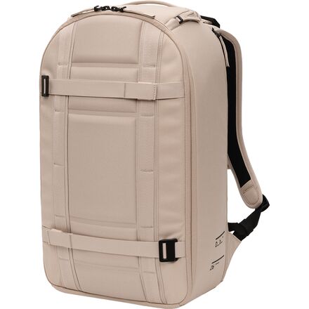 ■商品詳細■ブランドDbDb■商品名Ramverk 26L Backpackランバーク 26L バックパック■商品状態新品・並行輸入品■色Fogbow Beige■備考(取寄) Db ランバーク 26L バックパック Db Ramverk ...