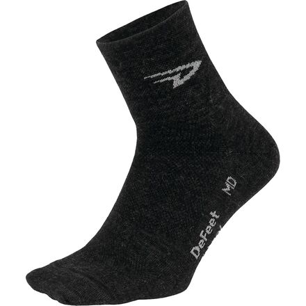 ■商品詳細■ブランドDeFeetデフィート■商品名Wooleator Wool Blend 3in Sockウールイーター ウール ブレンド 3インチ ソック■商品状態新品・並行輸入品■色Charcoal■備考(取寄) デフィート ウールイ...