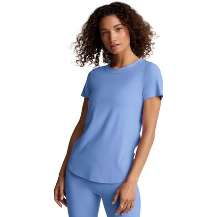 ■商品詳細■ブランドBeyond Yogaビヨンドヨガ■商品名On The Down Low T-Shirt - Women'sオン ザ ダウン ロウ T-シャツ - ウィメンズ■商品状態新品・並行輸入品■色Flower Blue Heat...