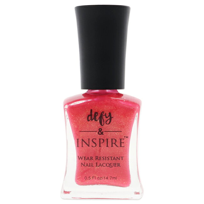This wear-resistant nail lacquer has an easy-to-use brush that effortlessly glides across your nails for a quality finis...