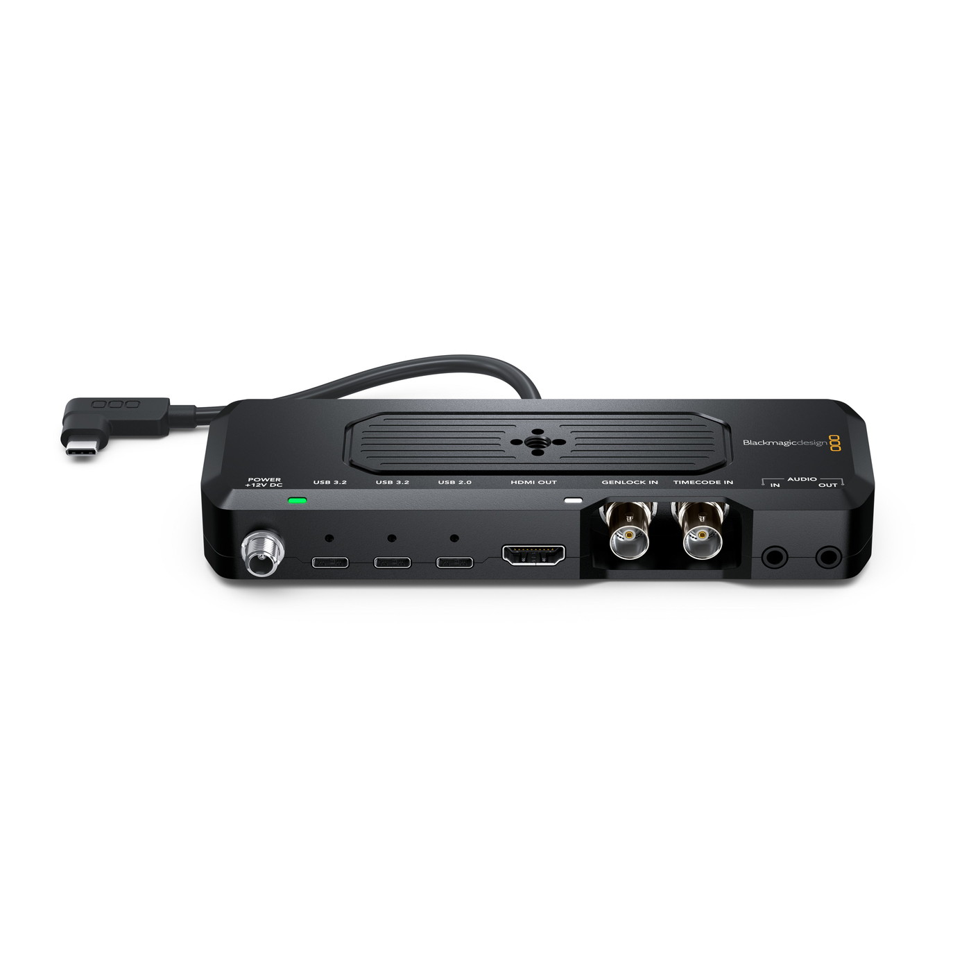 ■ 特長 Blackmagic Camera ProDockは、ご使用のiPhoneを、カスタムリグの構築に必要なすべての接続を備えたプロ仕様のプロダクションカメラに変身させます。また、iPhone用のBlackmagic Cameraアプ...