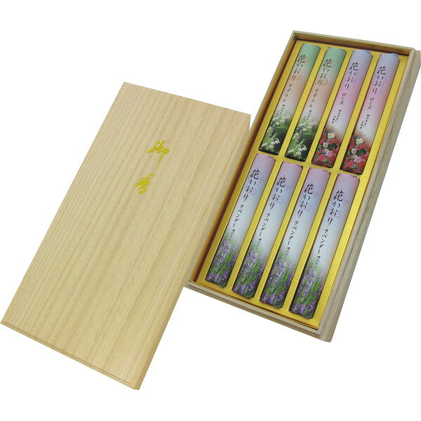 ●商品内容 ラベンダー(約20g)×4把、ローズ・すずらん(約20g)×各2把 ●椰子殻炭・椨皮粉・香料類・天然消臭剤 ●パッケージサイズ：16×32.5×4.5 cm 500g ラベンダー、ローズ、すずらんの香りアソートタイプのお線香です...