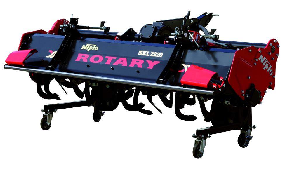 この商品のポイント 「均平板らくらくアシスト」採用。均平板を持ち上げる力を従来の50%削減 耕うん部カバー内側・側板・均平板下部にステンレスカバー装着。土の付着を軽減。 JIS標準オートヒッチLカプラ・Sカプラ仕様を用意 大型トラクタにベス...