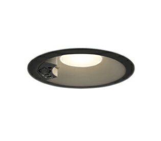 ●夜間の帰宅時に自動点灯、人がいなくなるとほんのり点灯に切り替わる便利な機能。センサー連動対応タイプを組み合わせれば、動作を連動させることも可能です。 ?ブラック電球色2700K光束：730lm消費電力：9.3WRa94アルミダイカストカバ...