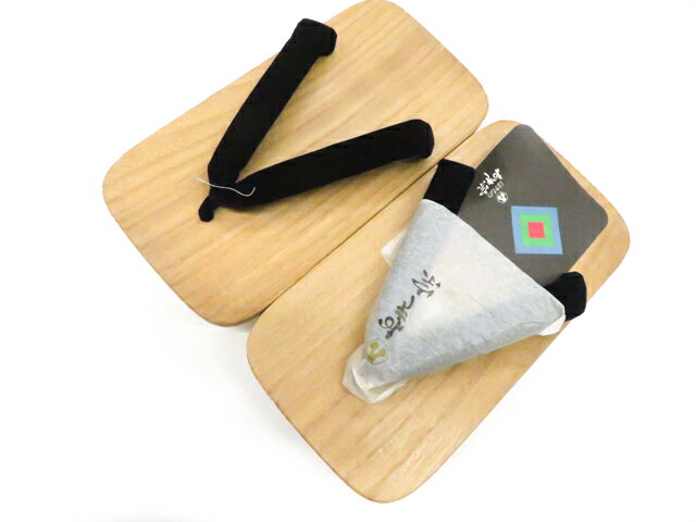 【サイズ・素材・お色】 長さ：約24.5cm 幅　：約12.5cm 高さ：約5.5cm 地色：- (1枚目の画像が近いお色かと思われます) 素材：桐 【商品状態】 汚れ:なし。 ランク:A その他: 【ランク説明】 N:新品・未使用品 S:...