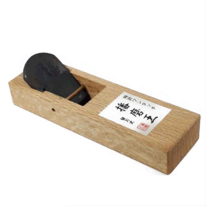 ●サイズ:42mm×180mm ●特長 　・簡単に使える、刃研ぎ不要 　・押えの調整が素早くできる