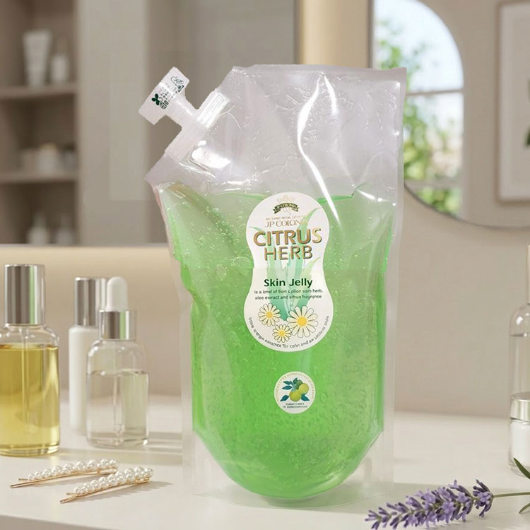 JPコロニア シトラスハーブ植物 スキンジェル1000ml 詰め替えレフィル■　詳細情報天然アロエと様々なハーブエッセンスを配合した化粧水。 手に取ったら体温で水溶化します。顔全体にマッサージしながらなじませてください。 ヨーロッパ直輸入の...
