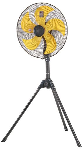 【力強い送風・柔らかく広がりのある風】45cm大風量ファンの業務用扇風機。堅牢で丈夫、力強い送風で作業をサポート。風切り音を抑えた設計の5枚羽根で柔らかく広がりのある風が届く。 【90度首振り・4段階角度調節・3段階風量】約90度の首振り機...