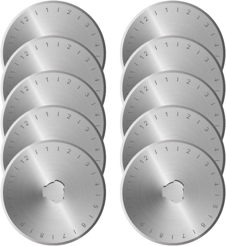 DROGIA ロータリーカッター替刃直径 円形刃 45mm 10枚入り円形替え刃はすべてのロータリーカッターに適合するように設計されています高品質の日本製スチール（SKS-7）を長持ちさせることで、 一度に6枚のファブリックをきれいにカット...