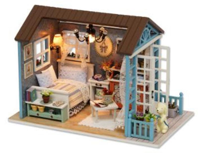 (リトルスワロー） LtSw ミニチュア 手作り ドール ハウス 可愛い 小犬のおうち・かわいい子犬のいる風景を切り取ったお部屋の手作りキットです。・お部屋を飾る小物もとてもよくできていて組み立てていく楽しみが満載です。3種類のテーマからお...