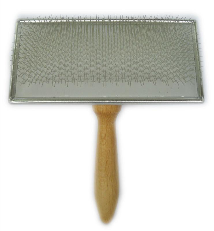 ローレンス ソフト スリッカーブラシ Mサイズ(M):高さ3.3×幅11.7×奥行き13.8cm本体重量:55g