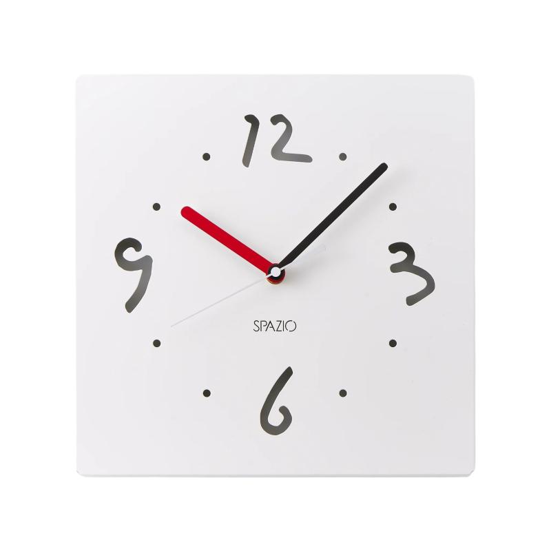 オークマジャパン 東大阪ブランド認定製品 喜多 俊之 SPAZIO 掛時計 オフホワイト 250×250×20mm 649239サイズ：約250×250×20mm素材：鉄製原産国：日本週刊誌の縦幅四方(25cm)の大きさで、飾る部屋の大きさ...