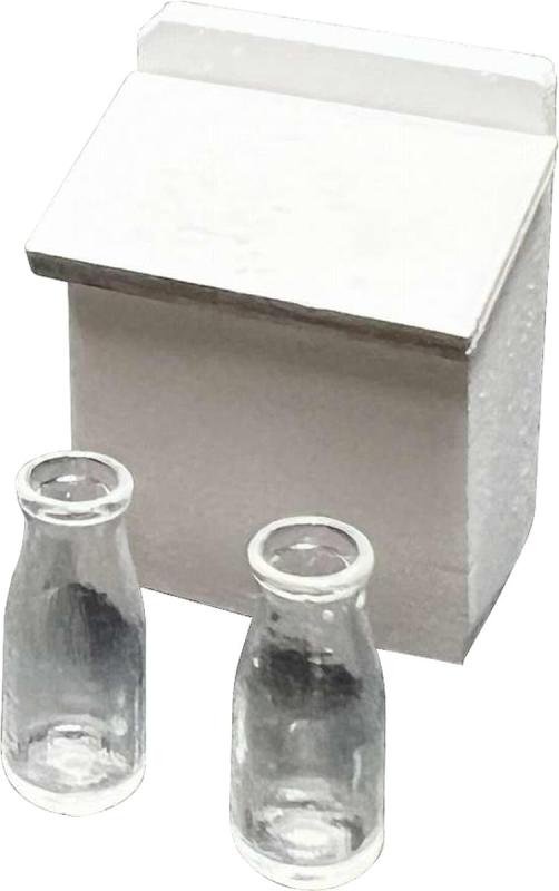 コバアニ模型工房 1/12 牛乳ビンと牛乳箱 組み立てキット SP-012組み立て、塗装が必要なキット。別途、接着剤や工具、塗料等が必要。1/12スケール組み立てキット牛乳ビンは3D出力品木箱は塗装済み木箱材質:特殊木合板