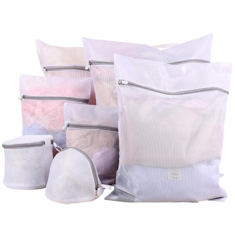 洗濯ネット ランドリーネット 大きいサイズ 大中小 5枚 円柱型1枚 三角型1枚 合計7枚セット【洗濯ネット7枚セット】角型ネット5枚、円柱型1枚、三角型1枚の7枚セット。衣類によって使い分けのできる安心セットになります。ネットのサイズは画...