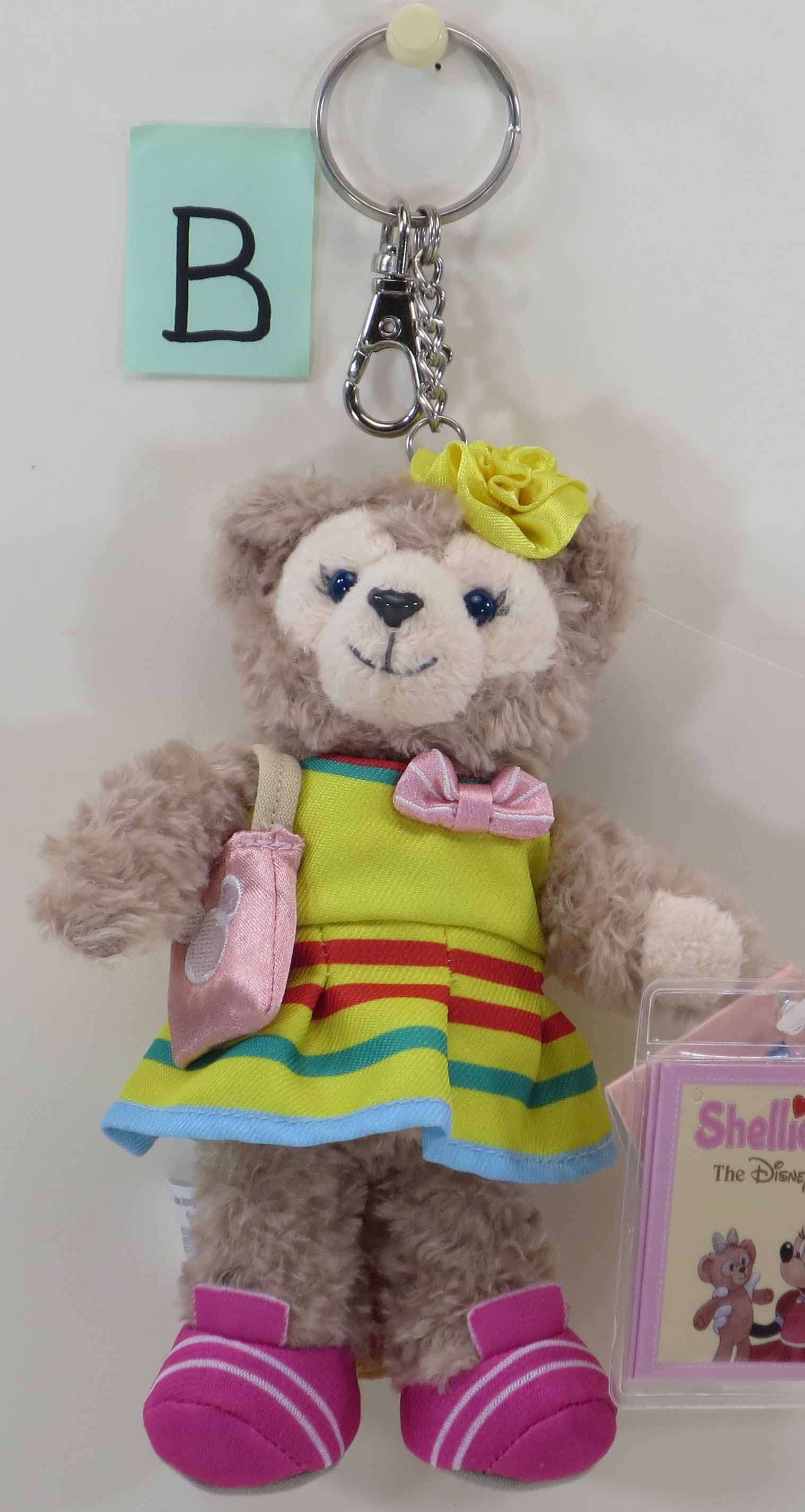 販売年：2017年 サイズ：約13cm 場所：香港ディズニー 注）現地買付品です。蔵出し特価、ネットのみの販売となります。