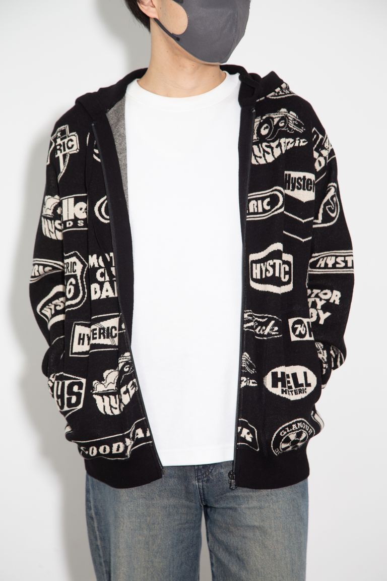 商品説明 90年代のヒステリッククラシックなロゴを ダブルジャガードで表現したデザインのパーカー。 程よい肉感のコットンパーカーのため、 幅広いシーズンを通して気軽に着用できる1枚。 サイズ表記について サイズ(採寸)情報 サイズ着丈そで丈...