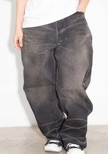 レザーの紐に関しては、シーズン毎に異なりますので、掲載画像と異なる場合があります。 気になる方は、購入前に必ずお問合せ下さい。 購入後のお問合せに関してはお受けする事ができませんので何卒ご了承下さい。　　