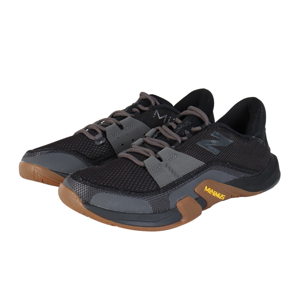 ●幅:2E●4mmドロップ●安全なフィット感を提供する調整可能なレースクロージャー●軽量で耐久性のあるテキスタイル素材●裸足感覚に近づけるフットウエア「MINIMUS」がトレーニング用モデルとしてアップデート。足本来の動きを発揮できるよう前...