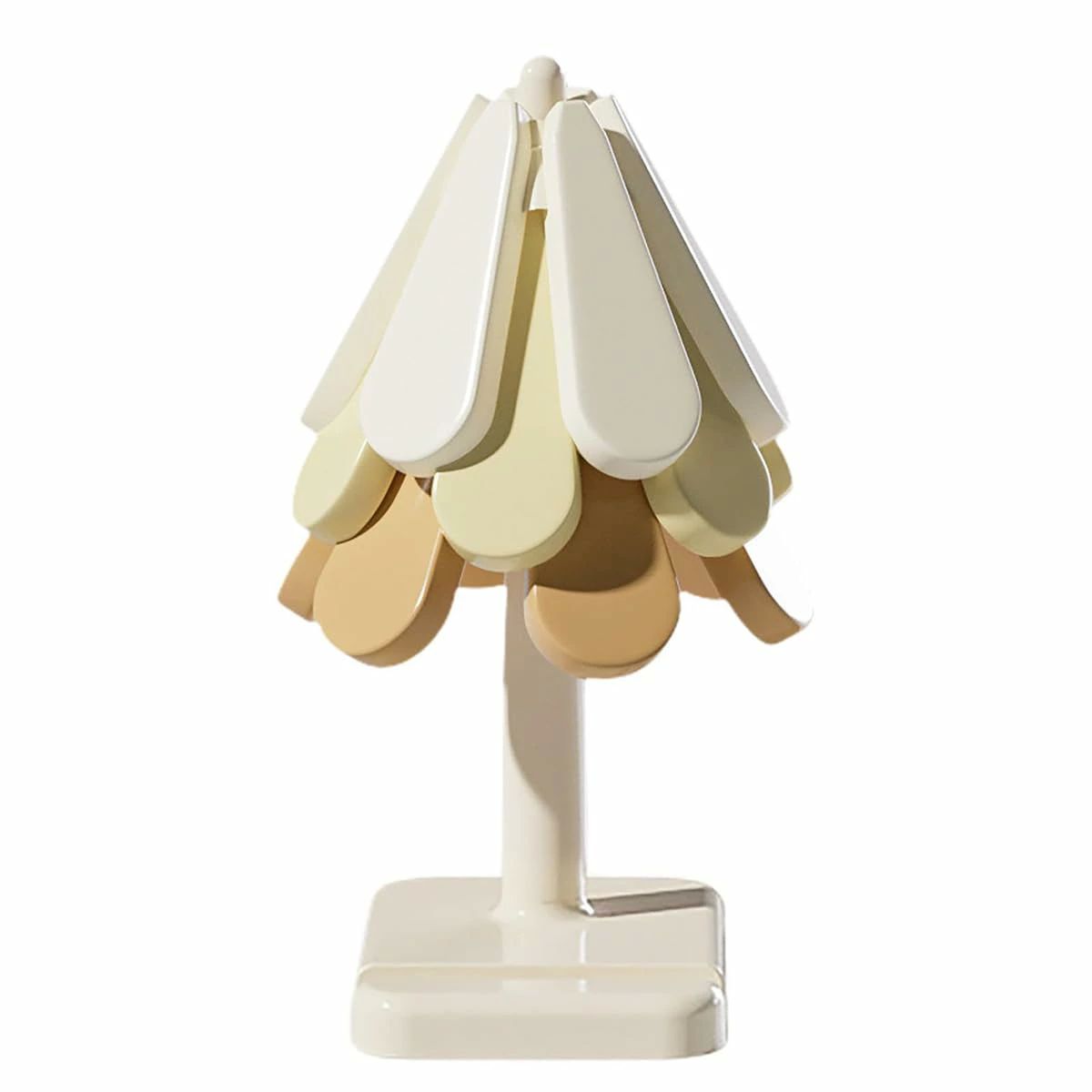 耐熱鍋敷き シリコン製 火傷防止 滑り止めポットホルダー ティーポット 折りたたみ式断熱パッド 飲み物 鍋 カップ カウンタートップに適用 温かい料理/ポット/ボウル用 フライパン 食器用 キッチンプレースマット 調理用ホットパッド 新築祝...