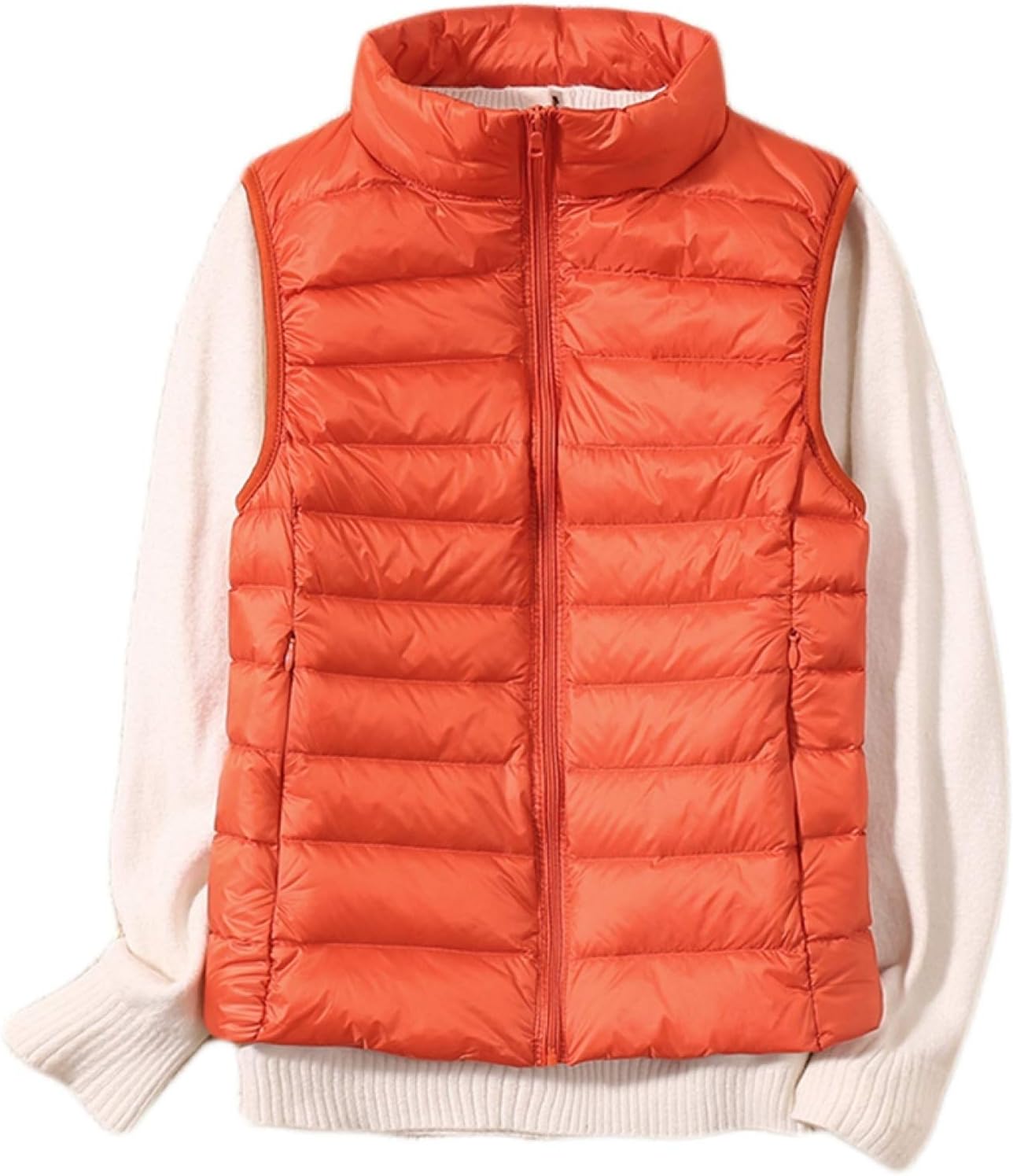 説明 【 ポイント】 軽いので体の動きスムーズ。薄手で暖かい軽量ベスト。 袖なしのベストタイプなので、袖が邪魔にならず家事や作業をできます。 女性らしいシルエットでウエスト周りをすっきりスリムに見せます。 スッキリとした体に沿うラインのシル...