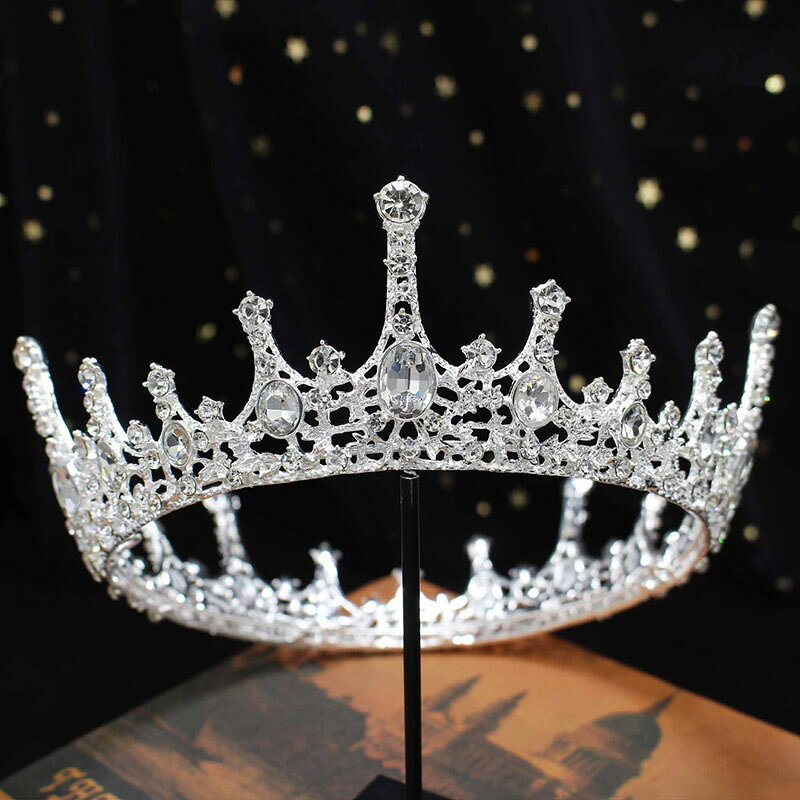 商品説明 商品内容 ウエディング王冠 ヘアーアクセサリーヘッドドレス 髪飾り 商品特徴 きれいめ 納期について 至急ご利用頂く場合は事前にメールでご連絡お願いします。 確認事項 ■在庫：通常発注後、24時間以内に注文確認のメールにてご連絡致...