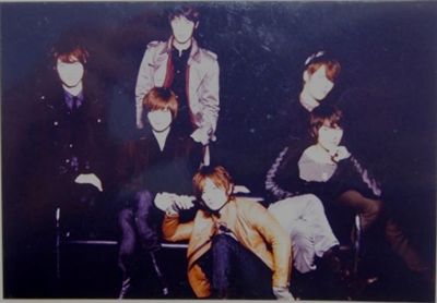 大きさ：9cm×12cm L判写真サイズのラミネート加工フォトカード　