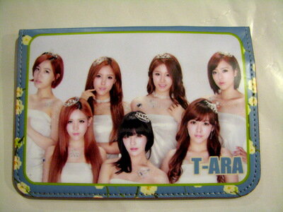 大きさ（閉じたとき)・15cm×11cm パスポートが収納できる便利なケース　