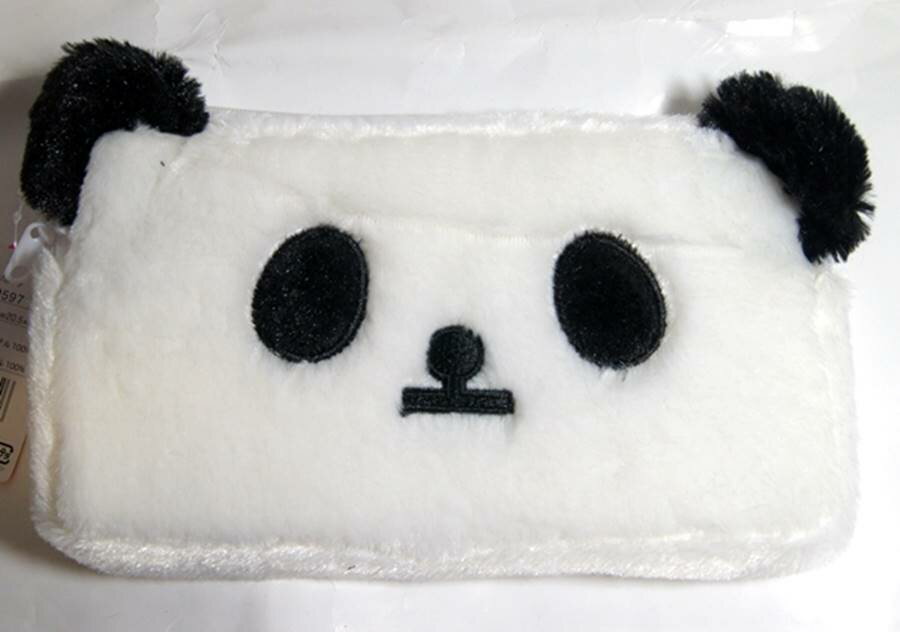 旧品番GE0597⇒新品番PAP032 サイズ：新作・PAP032=約H12×W20×D5cm 旧作・GE0597=約H11.5×W20×D2cm 素材：側生地・裏地＝ポリエステル100％、中身＝ウレタン メインのファスナー以外に、ポーチの...