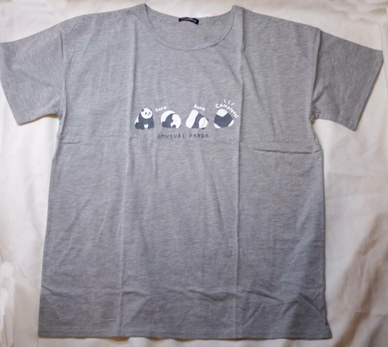 サイズ：レディースM〜Lサイズ相当 身丈：約70cm 身幅：約60cm 素材：ポリエステル/綿 生産国：中国 色：カーキ、ピンク、杢（もく）チャコール 大人用レディース ドロップショルダー型 Tシャツ 身幅はゆったりしていて少し落ちた肩のデ...