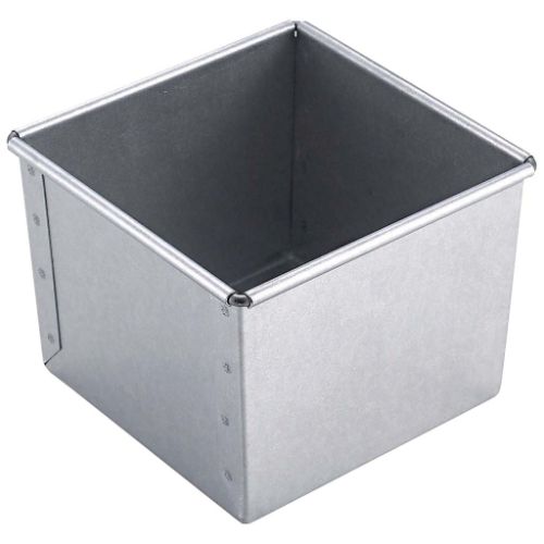 商品情報商品名：パン焼型 NO.2369商品番号：aa1-6688200JANコード：4904940023692サイズ：幅133×奥行135×高さ102（mm）重量：350g容量：1400ml材質：スチール　アルミメッキ　補強材：ステンレス...